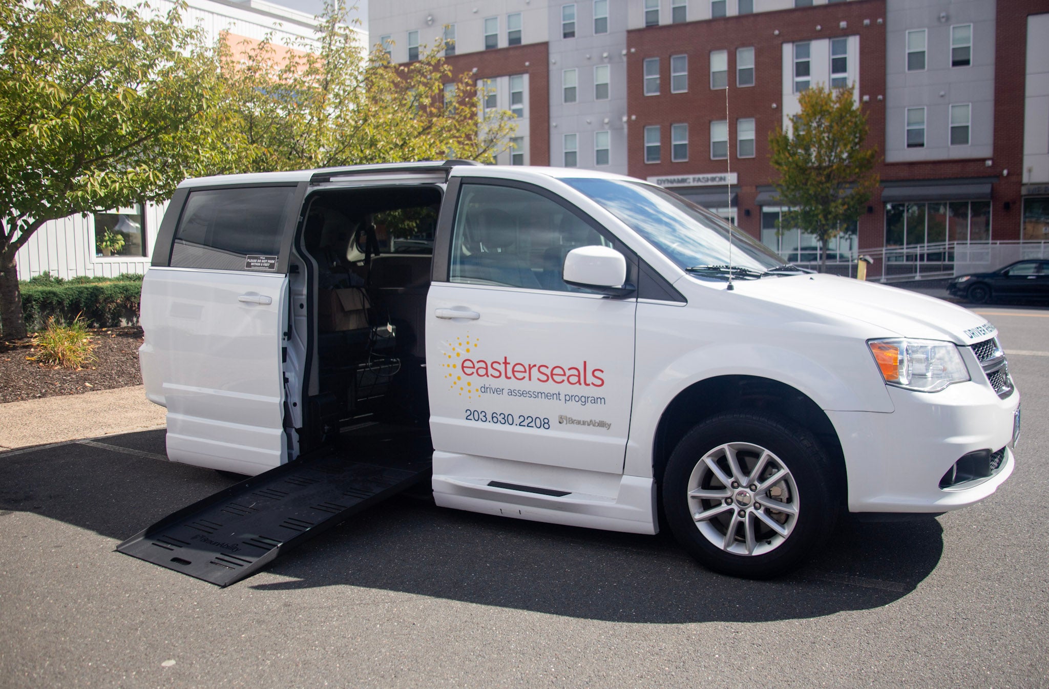 Driver Assessment Program/Adaptive Driver Training | Easterseals ...